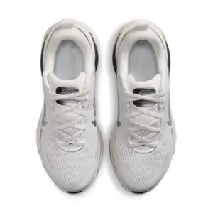 Nike Vomero 18 Road Running Shoes - White
