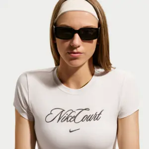 Nike Nikecourt Heritage Tennis T-shirt - White
