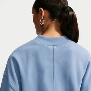 Nike Studio Fleece Lightweight Oversized Cropped Pleated Crew