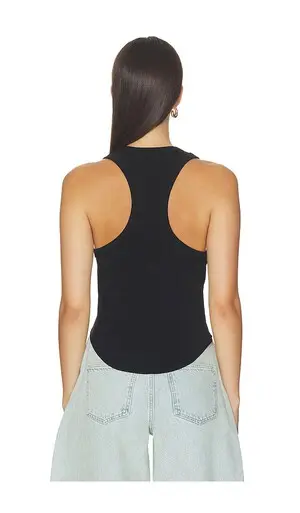 ARTLESS Elin Top Shirttail Hem Racerback