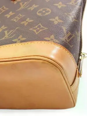 LOUIS VUITTON 2001 Alma Pm Monogram Handbag