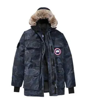 Canada Goose Logo Details Parker Coat