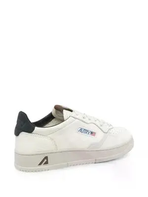 AUTRY Medalist Leather Sneakers