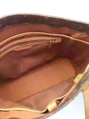 LOUIS VUITTON Monogram Canvas Vivian Gm Tote Bag - Brown