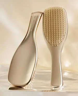 TANGLE TEEZER Chrome Ultimate Detangler Hairbrush - No Color