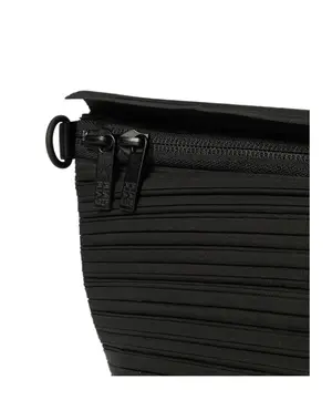 Issey Miyake Pleated Tote Bag - Black