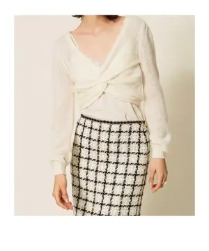 TWINSET Reversible Knit Shrug With V-neck And Round Neck