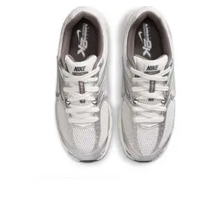 Nike Max Moto 2k Sneakers - Metallic Silver