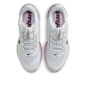 Nike Pegasus Premium Sneakers - White