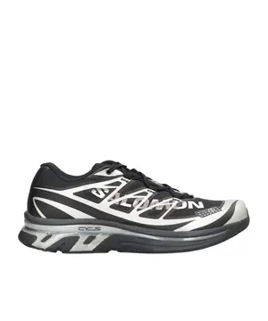 MM6 MAISON MARGIELA X SALOMON Low-top Sneakers - Black