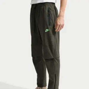 Nike Tech Woven Pants
