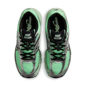 Nike Max Moto 2k Athletic Shoes With Reflective Accents - Green