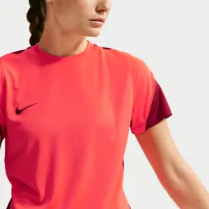 Nike Dri-fit Strike Soccer Short-sleeve Top