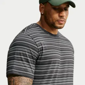 Nike Sportswear Striped T-shirt