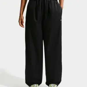 Nike Loose High-waisted Track Pants