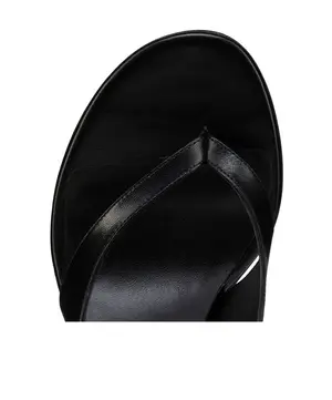 CHRISTIAN LOUBOUTIN Miss Z Infradita