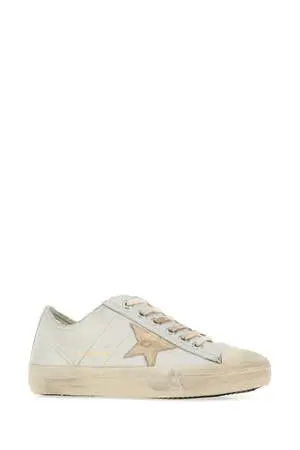 GOLDEN GOOSE White Leather V-star 2 Sneakers