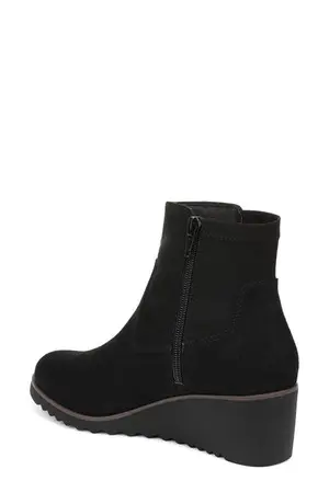 LIFESTRIDE Zionne Wedge Ankle Bootie - Black