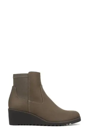 LIFESTRIDE Zionne Wedge Ankle Bootie - Hunter Green