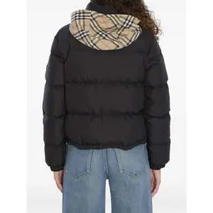 Burberry Quilted Down Puffer Jacket With Concealed Hood - Black