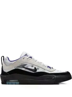 Nike Max Ishod Low Top Sneakers
