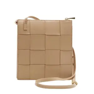 ÉCOTORIE Neutrals Polly Woven Oat Meal - Black
