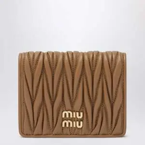 Miu Miu Caramel Wallet In Matelasse Nappa Leather - Cream