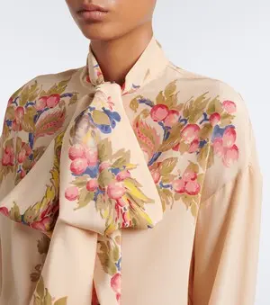 Etro Floral Silk Crêpe De Chine Blouse - Beige