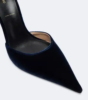 TOM FORD Velvet Pointed Toe Pumps - Blue