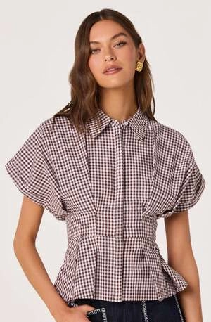 Astr The Label Beck Pleated Button-front Top