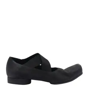 UMA WANG Square Toe Ballet Flats - Black