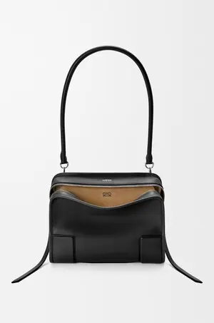 Loewe Medium Amazona 180 Bag