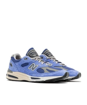 NEW BALANCE 991v2 Lace-up Sneakers