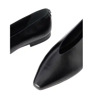 JIMMY CHOO Leather Pointed Flat Slip-on Shoes With Metal Ornament - Black