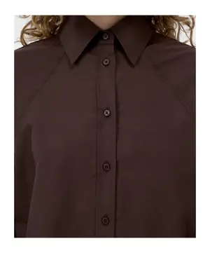 Closed Long-sleeved Shirt