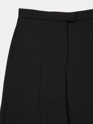 Valentino Garavani Vlogo Plaque Pleated Shorts