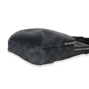 LOUIS VUITTON Damier Graphite Canvas Avenue Slingbag