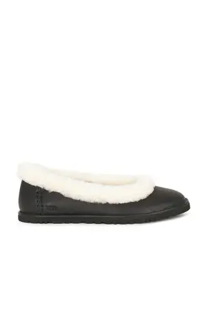 UGG Zora Leather Ballet Flat - Black