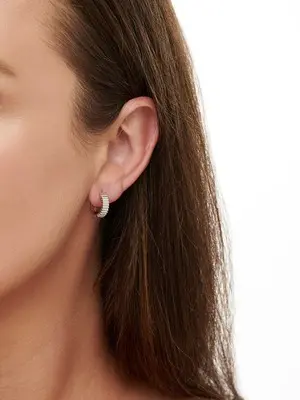 DEVATA Ribbed Hoop Earrings