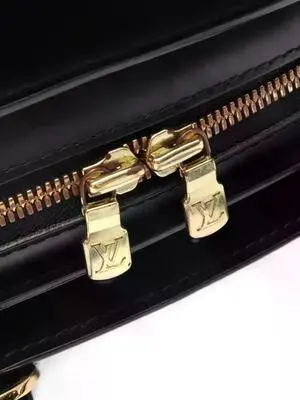 LOUIS VUITTON 2004 Pont Neuf Epi-leather Tote Bag