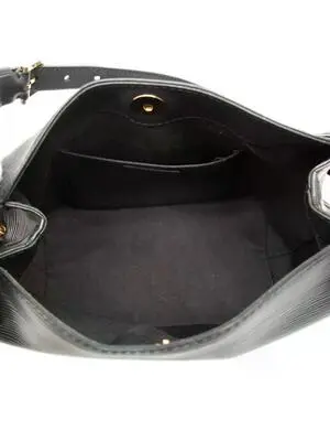 LOUIS VUITTON 2005 Epi Mandara Pm Shoulder Bag