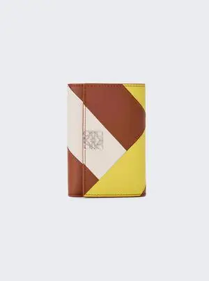 Loewe Anagram Small Vertical Wallet Squirrel - Brown