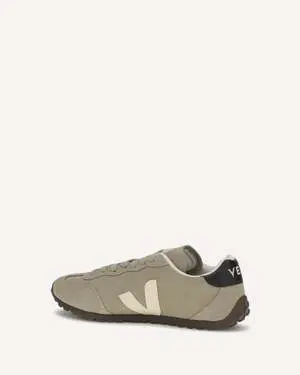 VEJA Gt Suede Sneakers