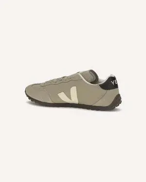 VEJA Gt Suede Sneakers