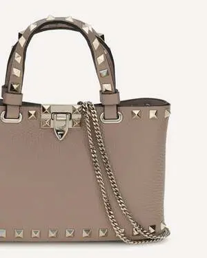 Valentino Garavani Rockstud Shopping Mini Handbag - Pink