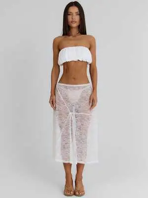 OUTCAST Kailyn Crop Top