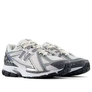 NEW BALANCE 1906r Sneakers