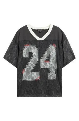 VINYL ICONS Graphic Lace Football T-shirt