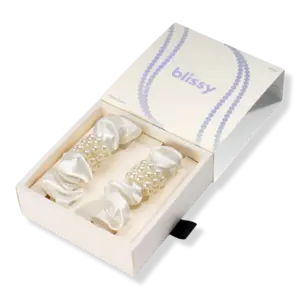 BLISSY Pearl Scrunchies - White