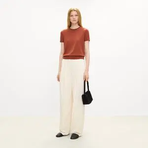 Theory Double Pleat Pant In Admiral Crepe - Rice
